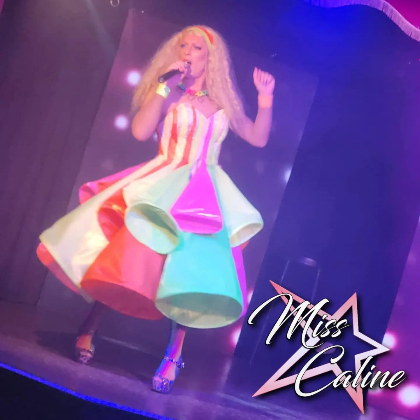 Accueil Miss Caline Artiste Transformiste Professionnel Spectacles